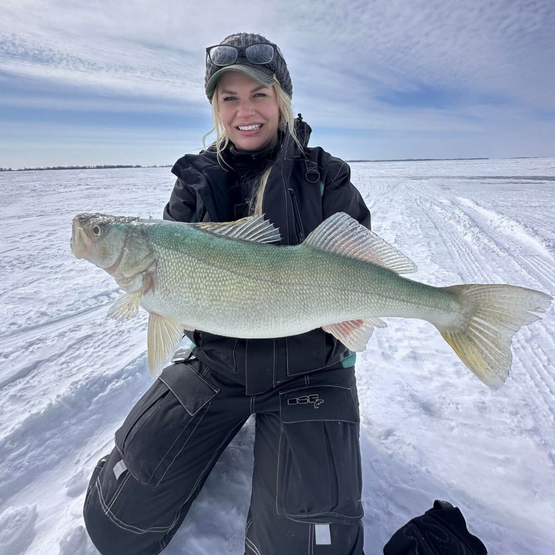 Ice Fishing Lake Winnipeg: Your Ultimate DIY Guide - Virtual Angling